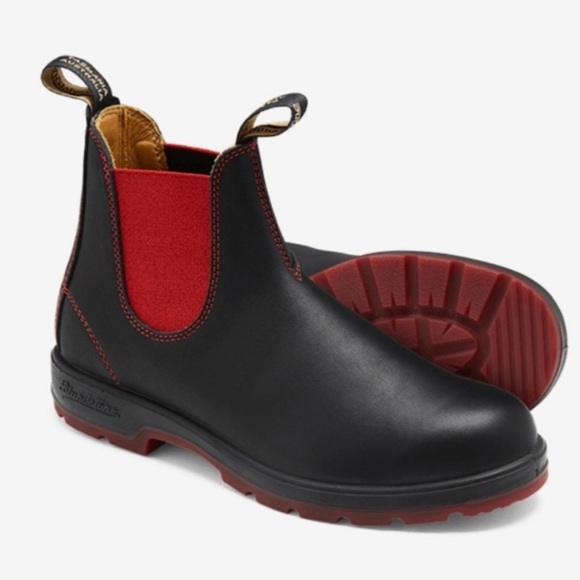 Blundstone | Shoes | Eguc Blundstone Chelsea Boots Black With Red Inset ...